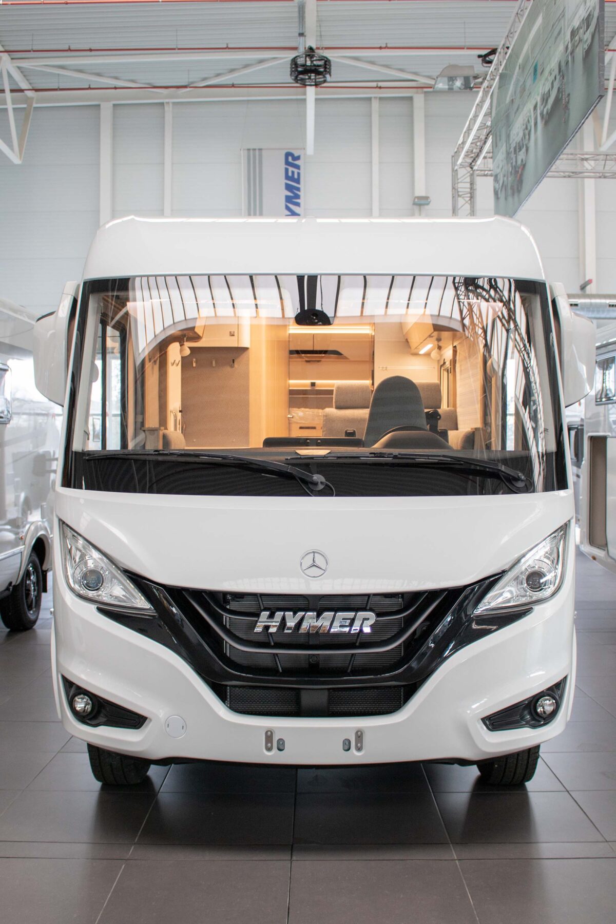 Descubre la Autocaravana Hymer BMCI 550 | AutoSuministres Motor